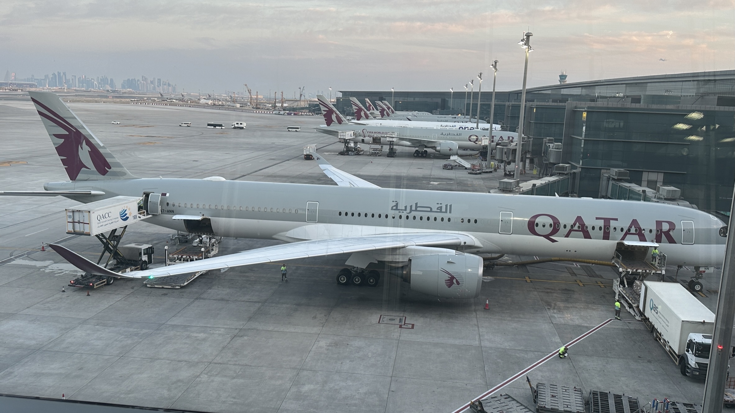 Qatar Airways Business Class Boeing 787 - The Points Engineer